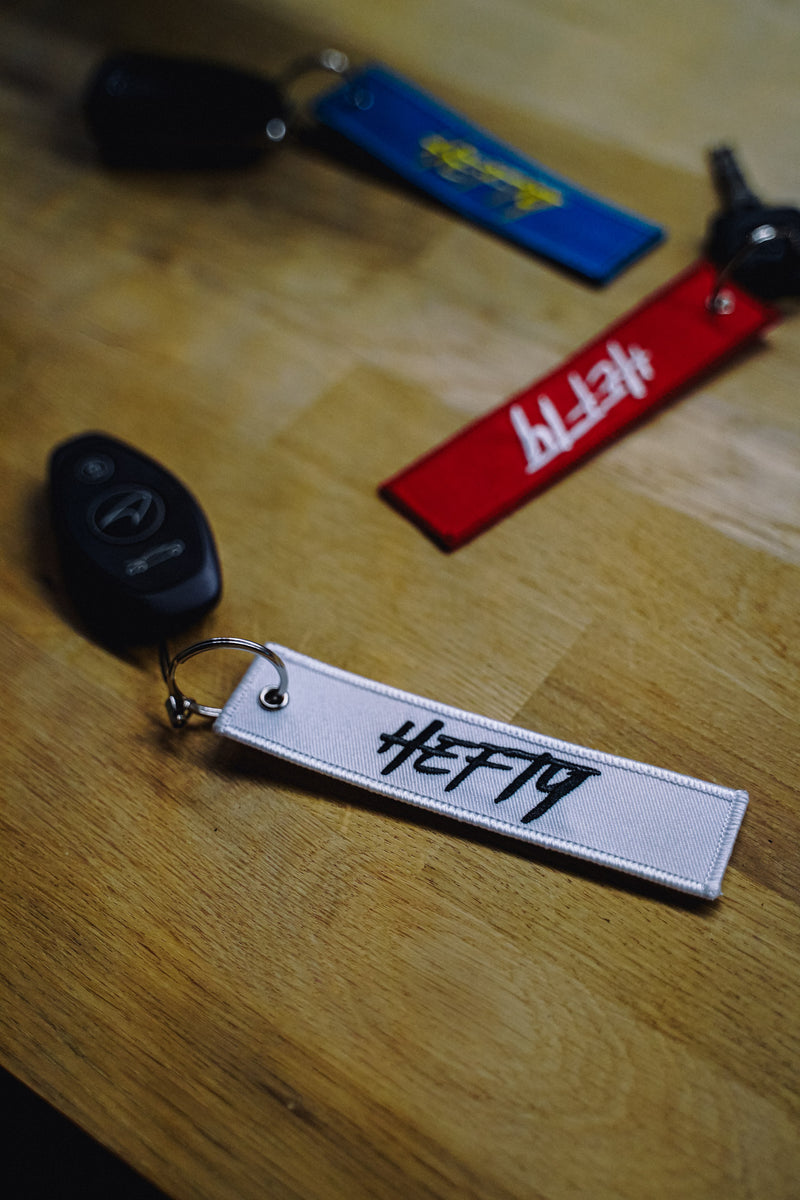 Key tag white and black – heftylifestyle